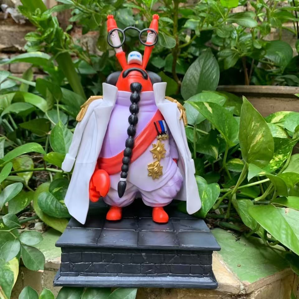 SpongeBob Style Admirals Figure – Bearlovesonepiece