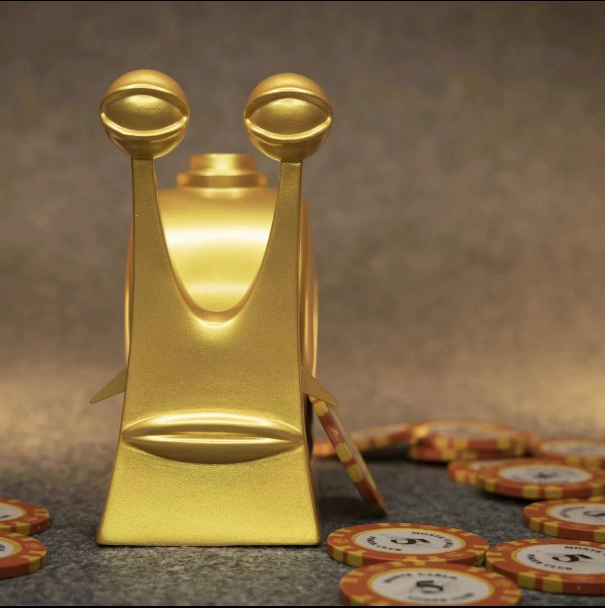 Limited edition,Buster Call Golden Snail Figure – Bearlovesonepiece